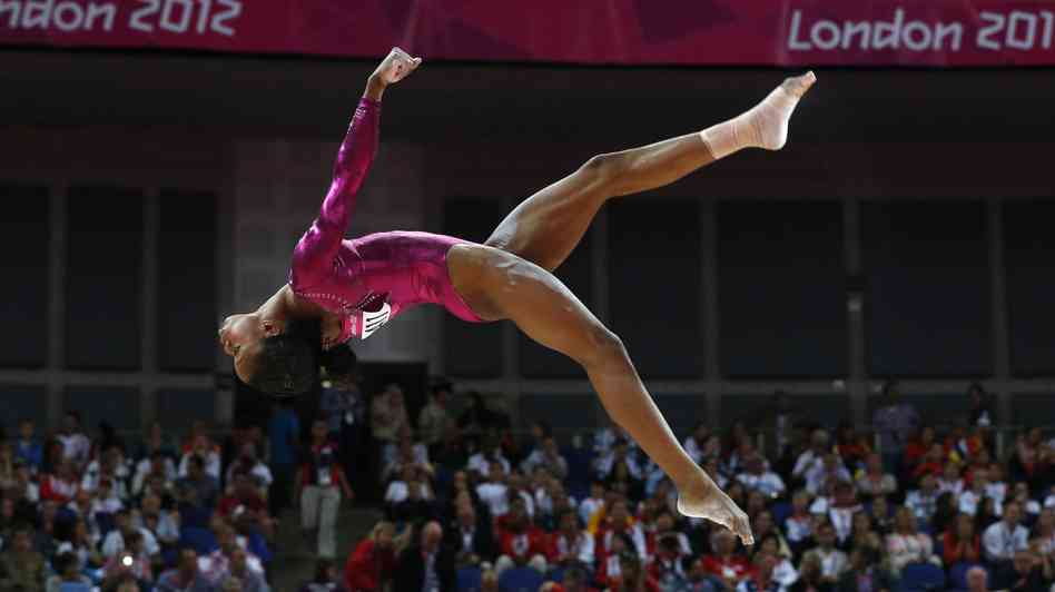 Gabrielle Douglas 18 | 3CHICSPOLITICO