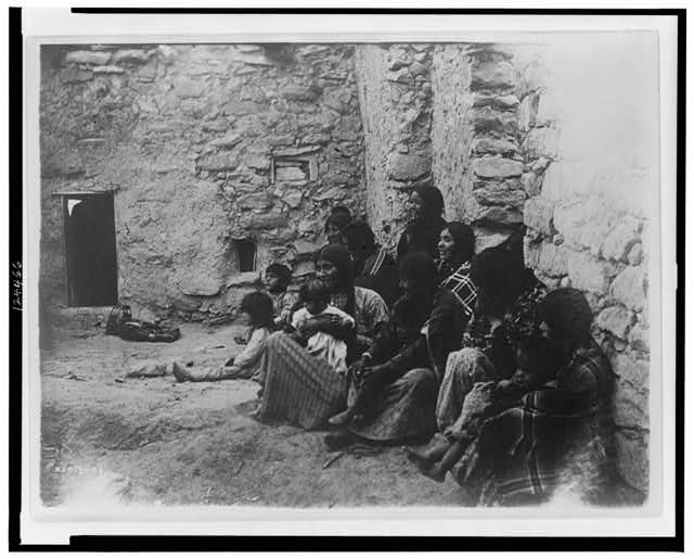 Edward S. Curtis Collection- Hopi life | 3CHICSPOLITICO