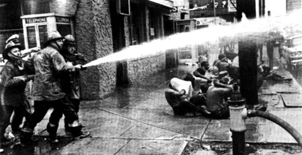 birmingham-freedom-riders-fire-hose | 3CHICSPOLITICO