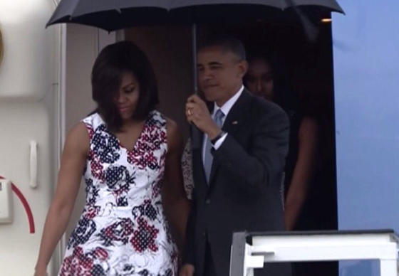 Gallery Photos | The First Family Arrives in Cuba | 3CHICSPOLITICO